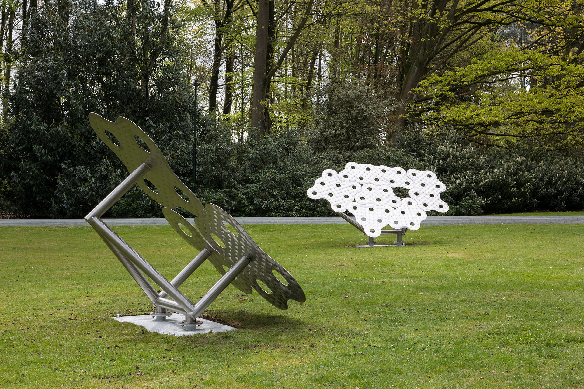 Frameweb | Richard Deacon explores innovative re-fabrication in Some Time