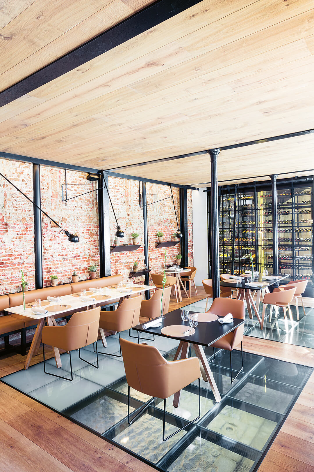 Frameweb | How can restaurant design be timeless? Eat Well Seated has a ...