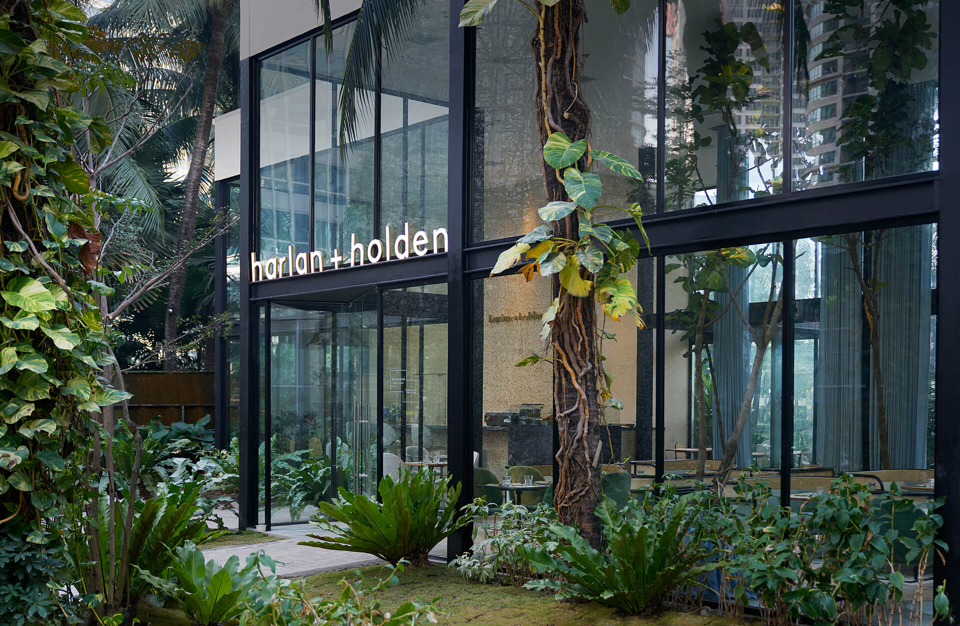 Frameweb | This verdant restaurant designed by GamFratesi proves it's ...