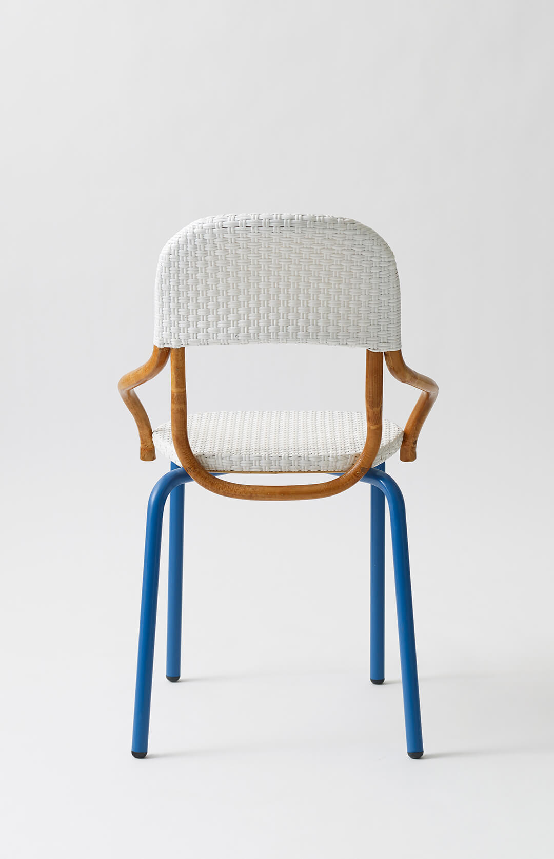 Frameweb | Studio Robert Stadler brings Paris' iconic bistro chairs ...
