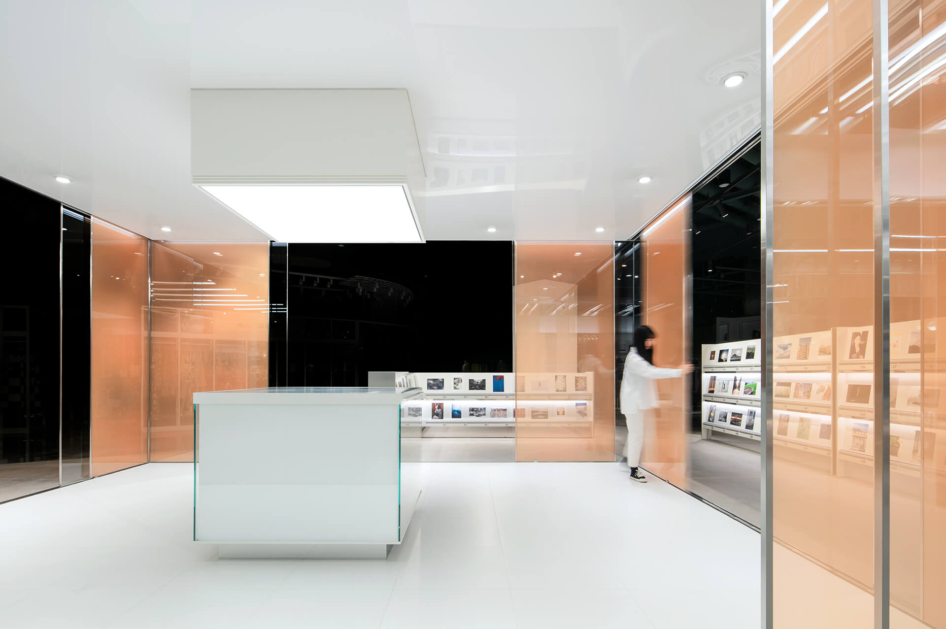 Frameweb | A photography shop in a South Korean department store offers ...