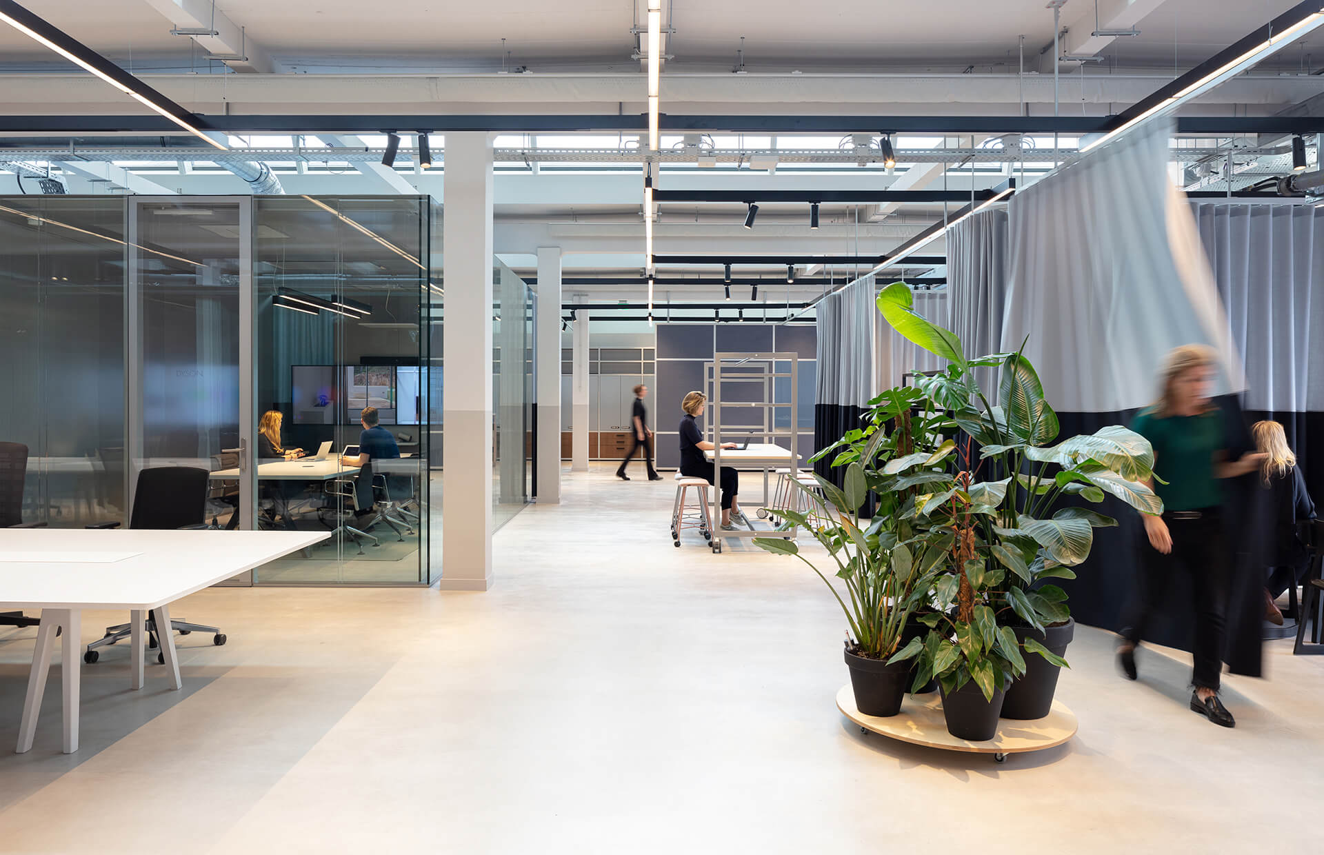 Frameweb | How this Amsterdam workspace sets the precedent for a new ...