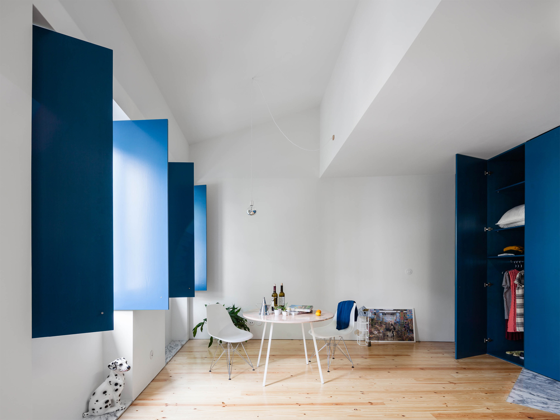 Frameweb | Fala Atelier makes one plus fun equal five