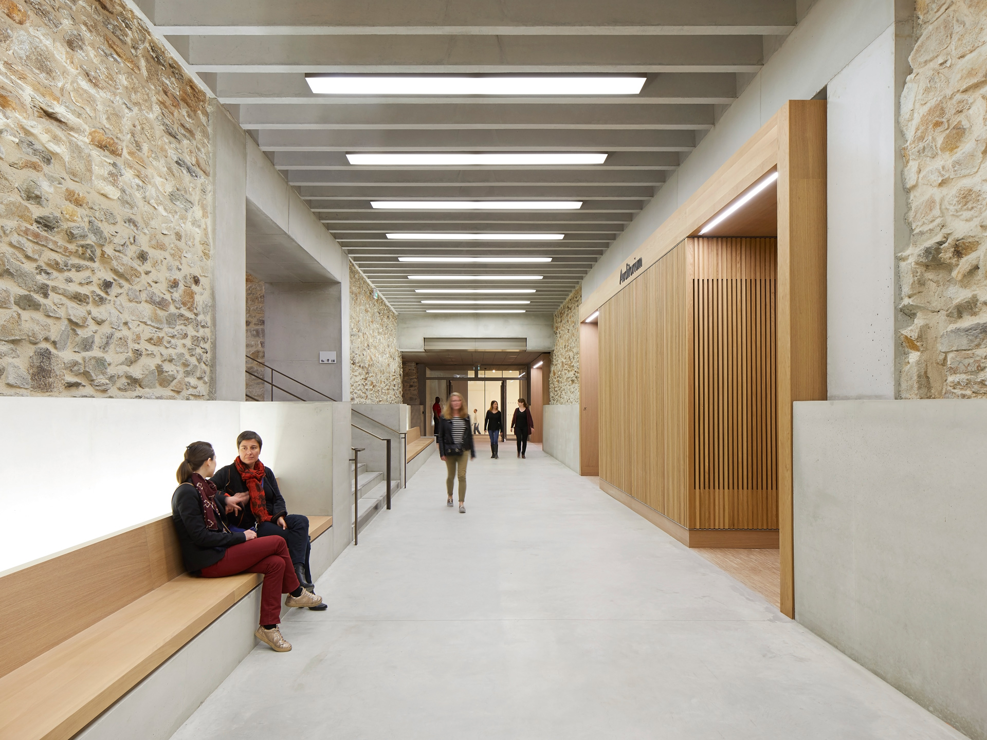 Frameweb | A museum extension by Stanton Williams connects old and new ...