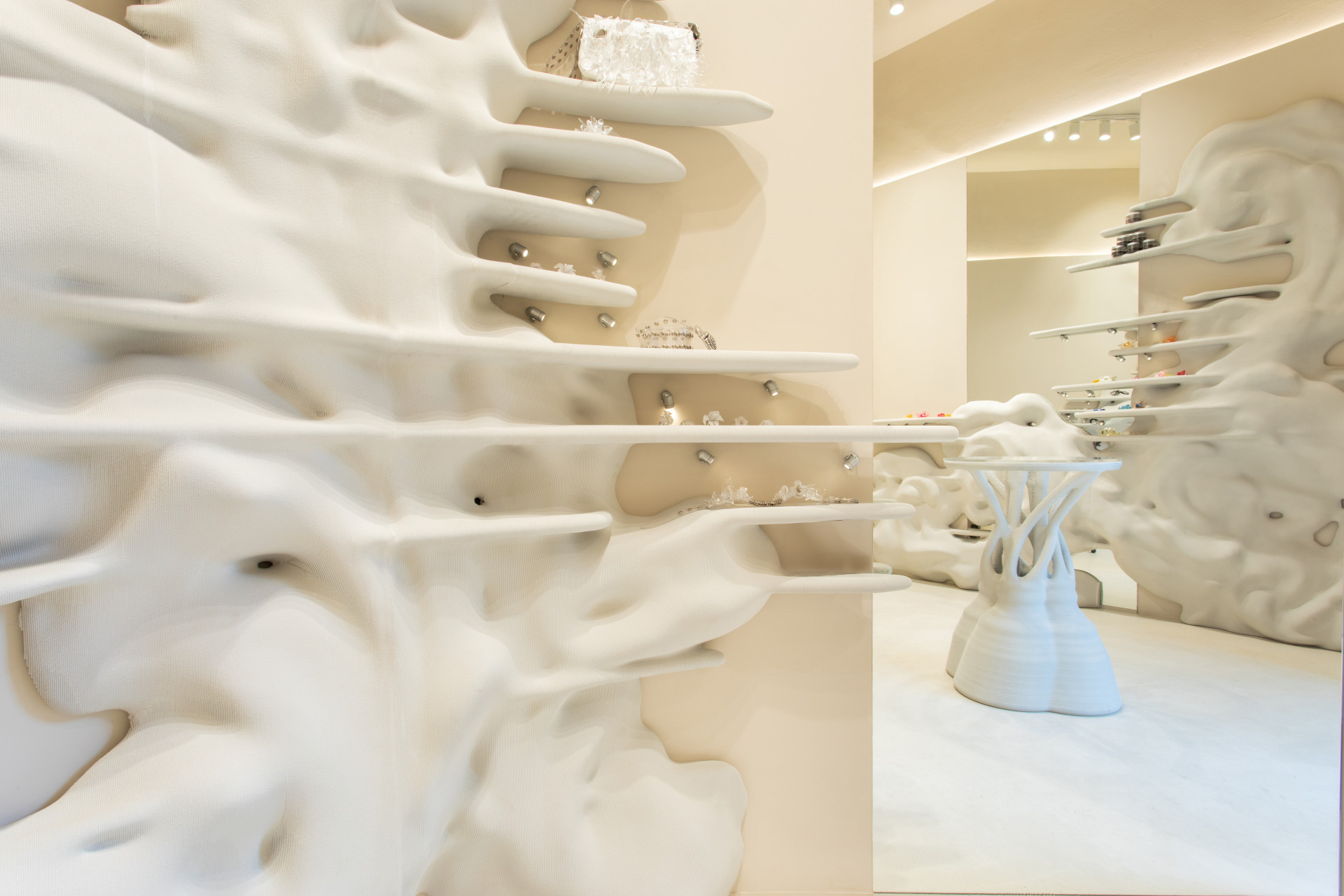Frameweb | These 5 3D-printed stores show the technology's value in ...