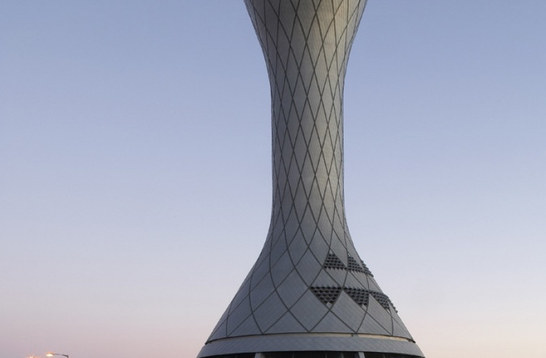 Frameweb | Extraordinary Control Tower Design