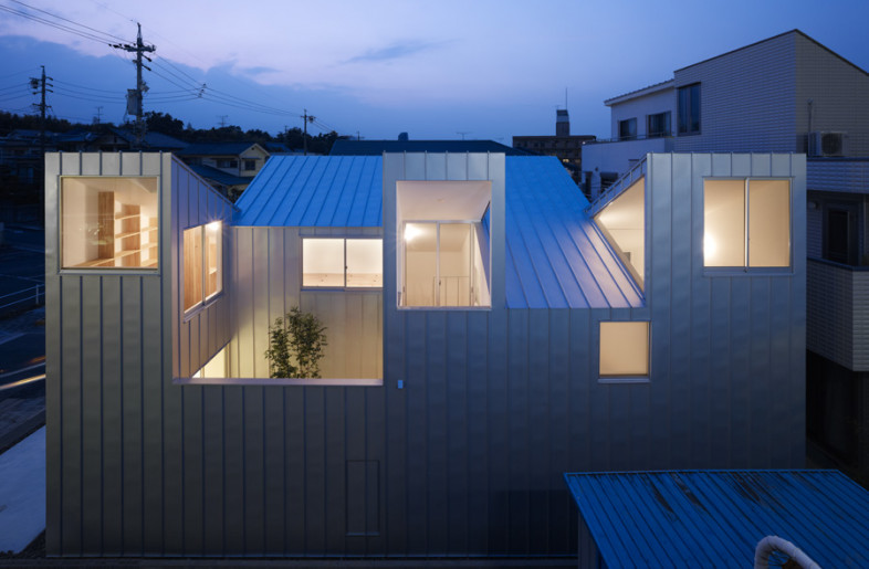 Frameweb | Complex House