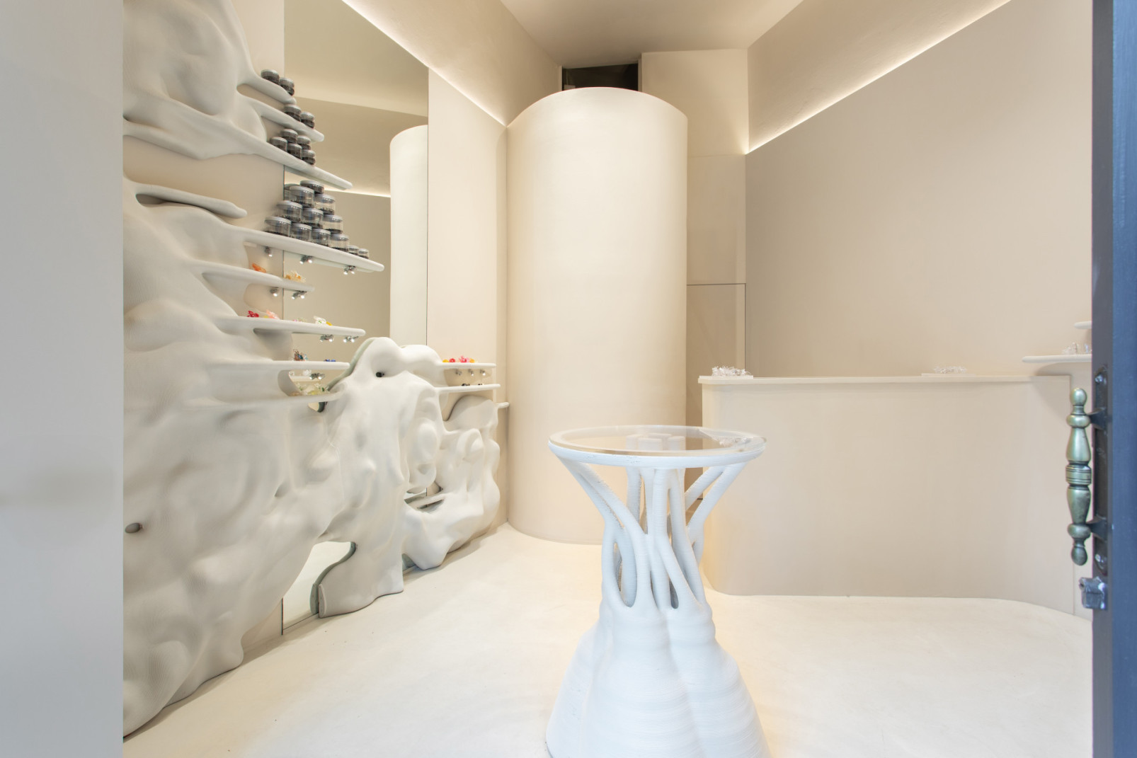 Frameweb | Small retail: see 4 stores maximizing their micro square ...