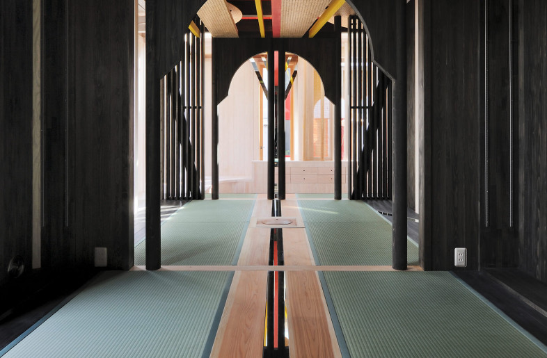 Frameweb | This Japanese house was entirely built without a single nail