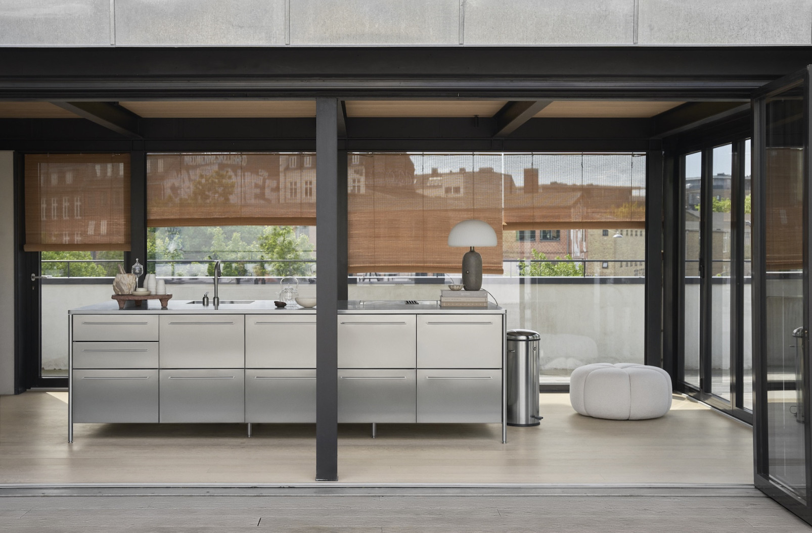 Frameweb | These 7 future-ready kitchens show that adaptable design and functionality are the ...