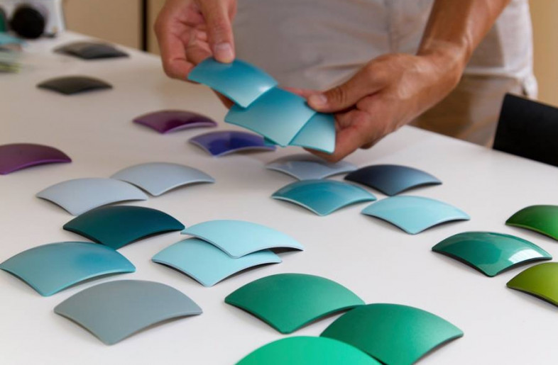 Frameweb | Material combination strategies in CMF Design