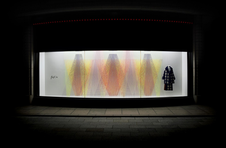 Frameweb | Au Window Display