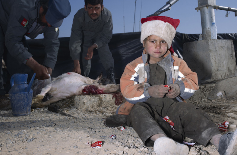 Frameweb | Mark Neville's War Photography