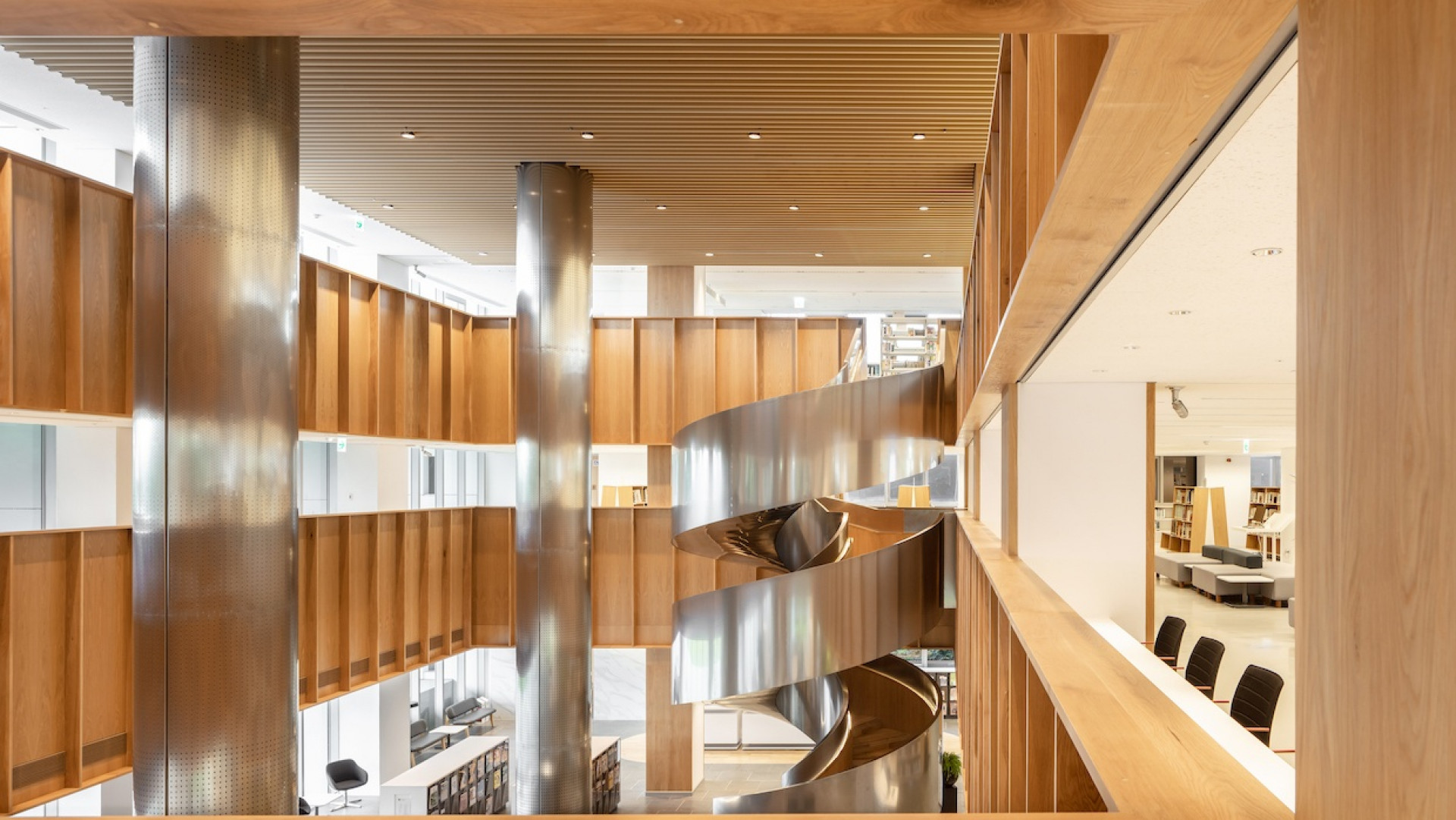 Frameweb | Libraries are still relevant. Let these 4 spaces prove it to you