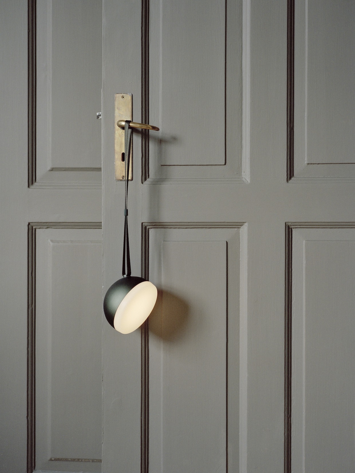 Frameweb | Make your space more agile: incorporate these 7 portable lamps