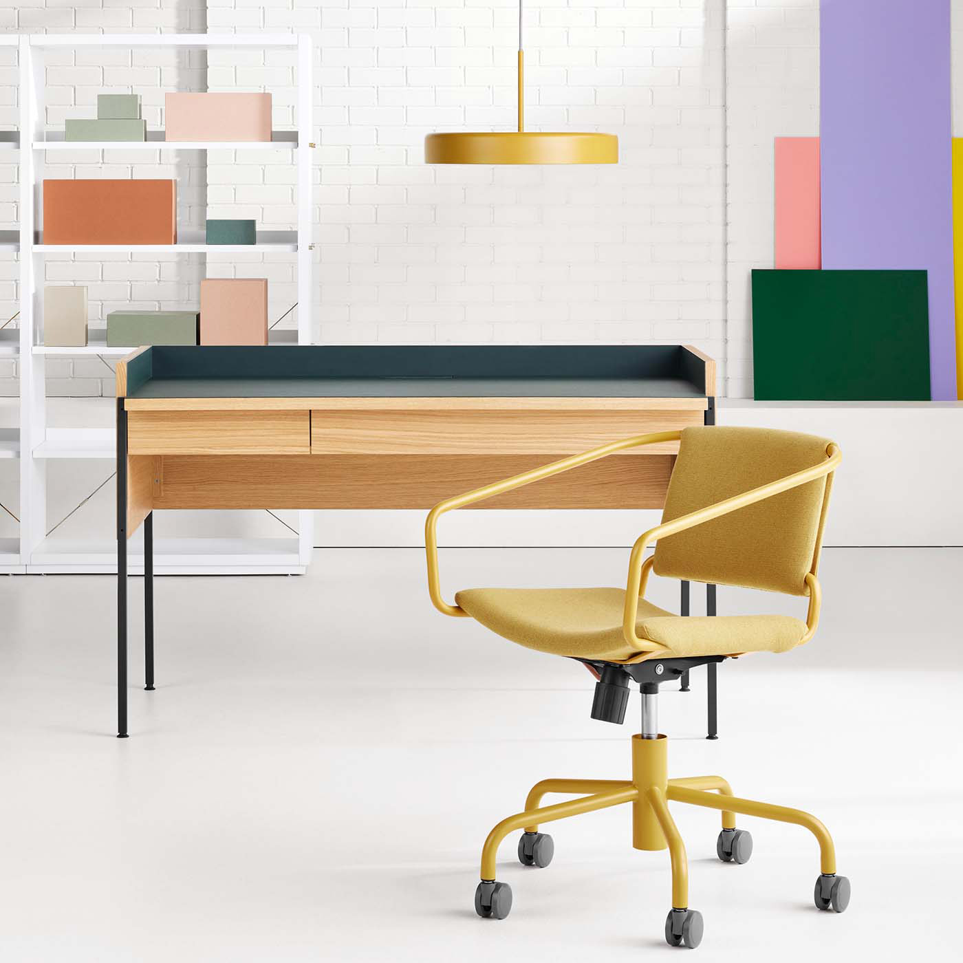 Frameweb | Designing a live-work space? Check out these 9 compact desk ...